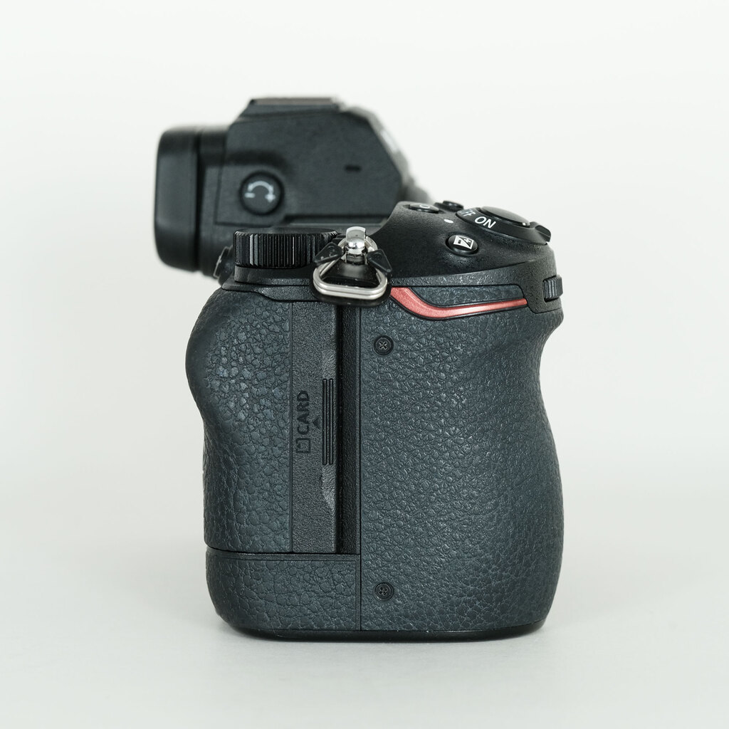 Nikon Z6IIの出品 | ONE SCENE（ワンシーン）