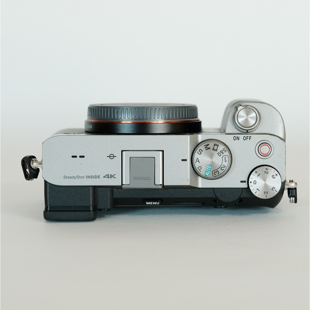 SONY α7C（ILCE-7C）の出品 | ONE SCENE（ワンシーン）