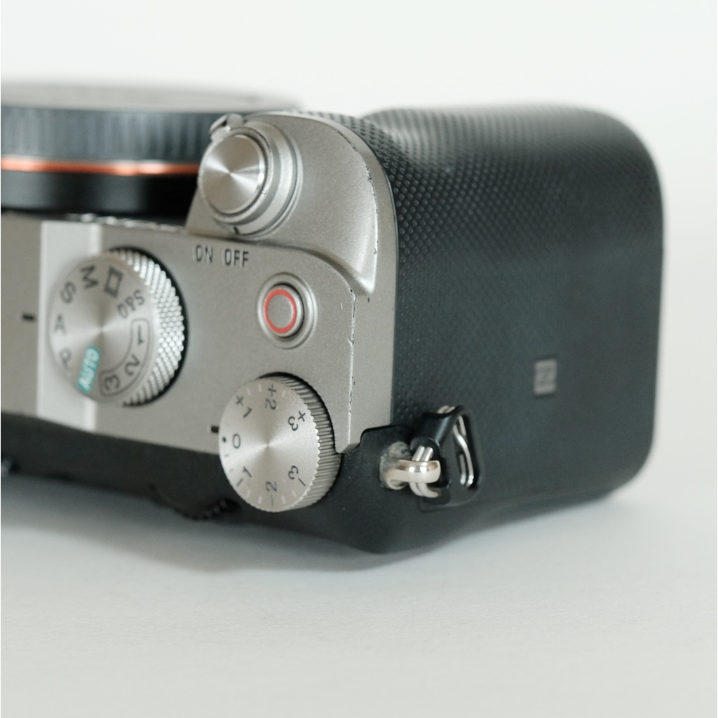 SONY α7C（ILCE-7C）の出品 | ONE SCENE（ワンシーン）