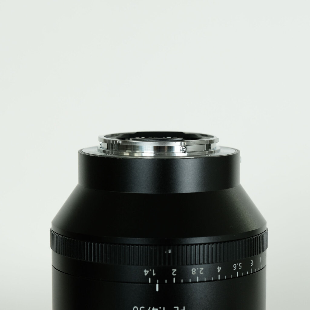 SONY Planar T* FE 50mm F1.4 ZA SEL50F14Zの出品 | ONE SCENE（ワンシーン）