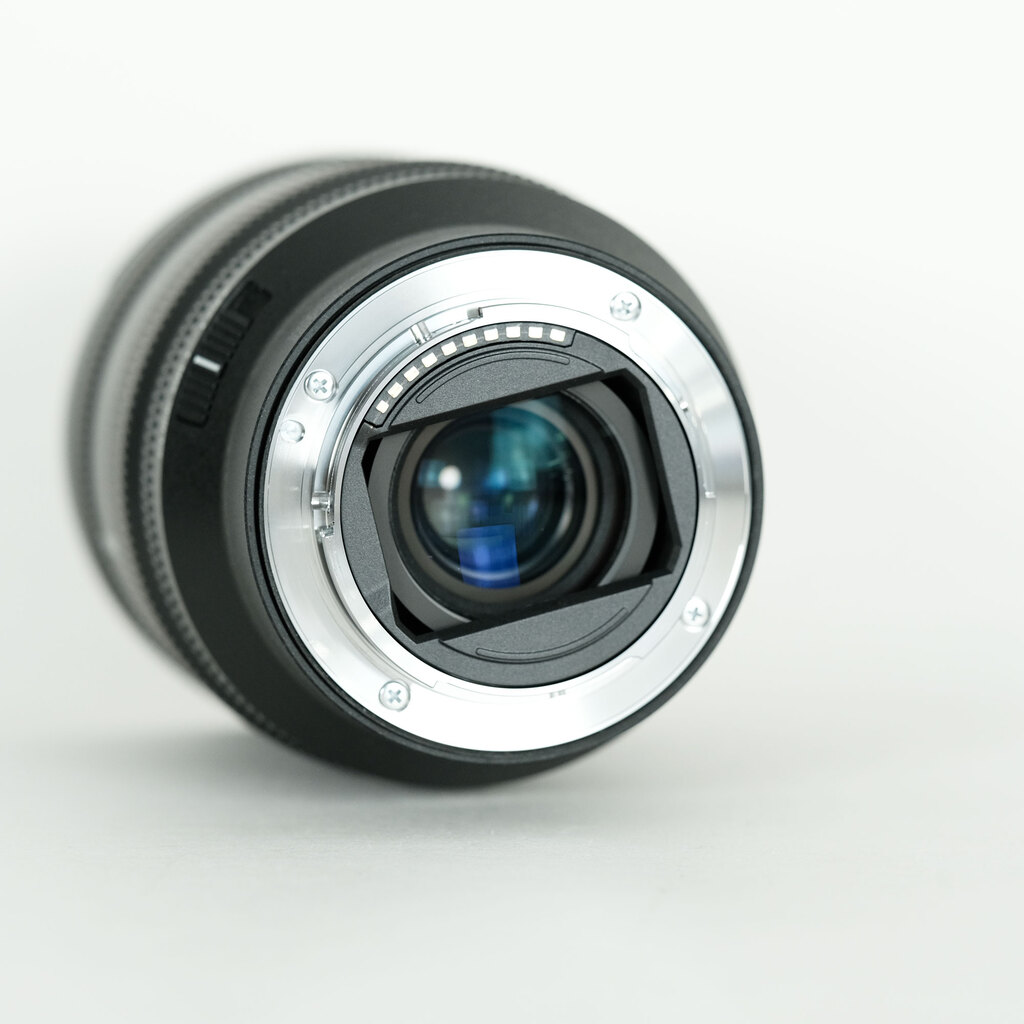 SONY FE 20-70mm F4 G SEL2070Gの出品 | ONE SCENE（ワンシーン）